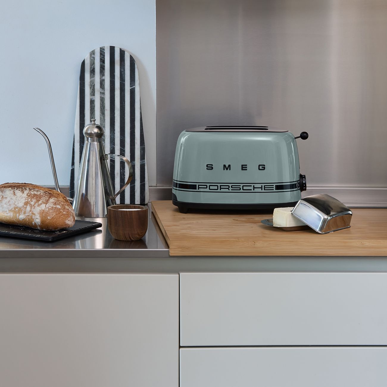 Porsche x SMEG Broodrooster 2 sleuven 2 sneden Shade Green Smeg kopen ...